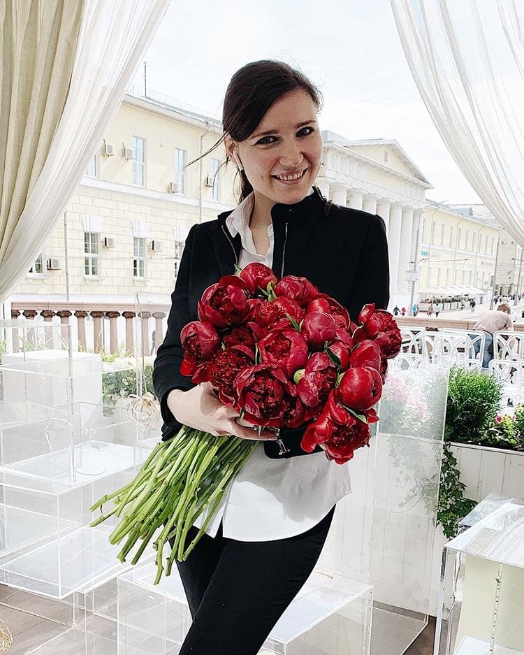 maria makarova – The Peony Society